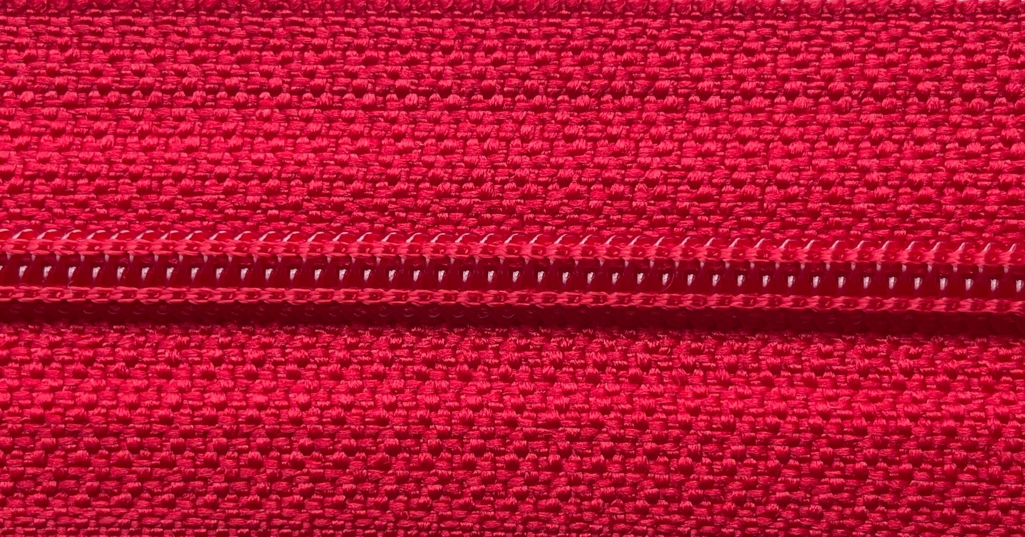 Holiday Red YKK #4.5 Nylon Coil Zipper – Lala and Mer